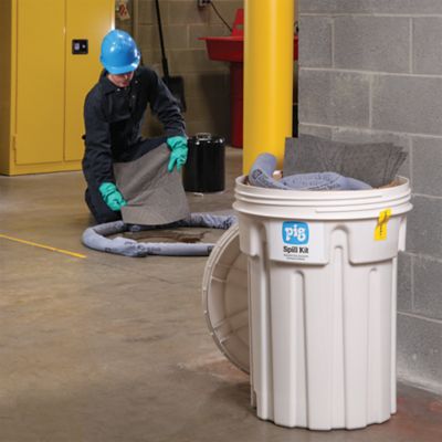 The Importance of Spill Kit Packaging for Fast Response - New Pig Ltd ...